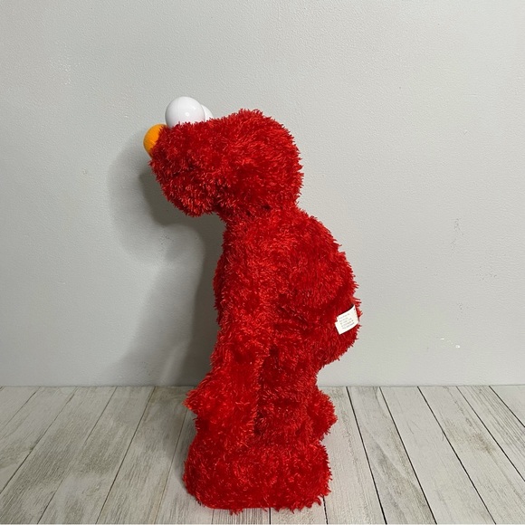Sesame Street | Toys | Sesame Street Talking Elmo | Poshmark